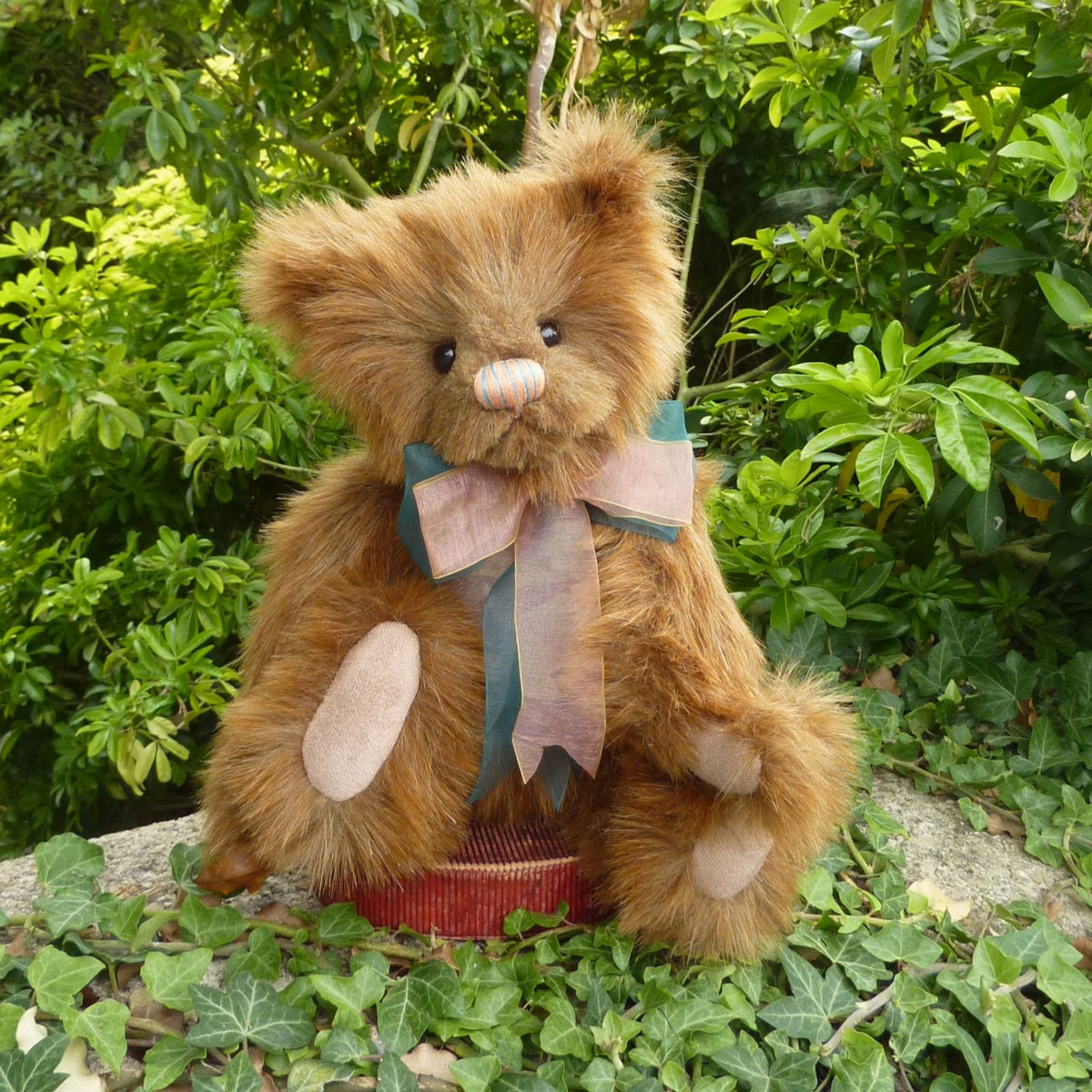 Fig by Charlie Bears – Teddy Bears