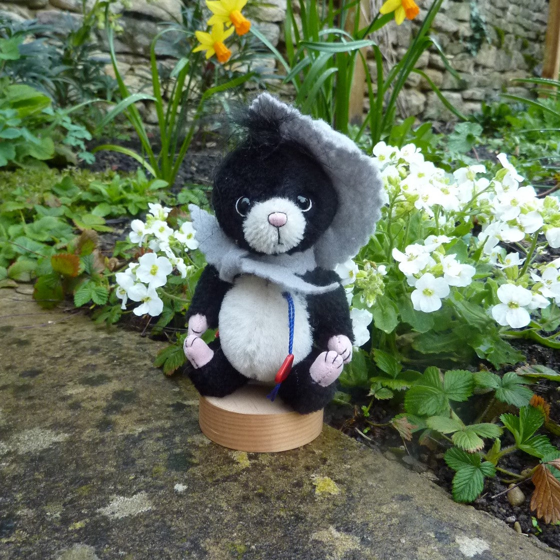 Mole Manyo by Clemens Spieltiere, Germany – Teddy Bears